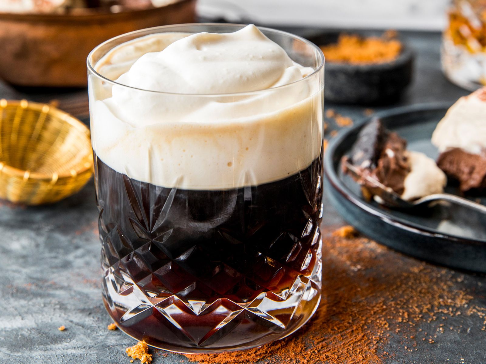Irish coffee - Deilig dessertdrink | Oppskrift