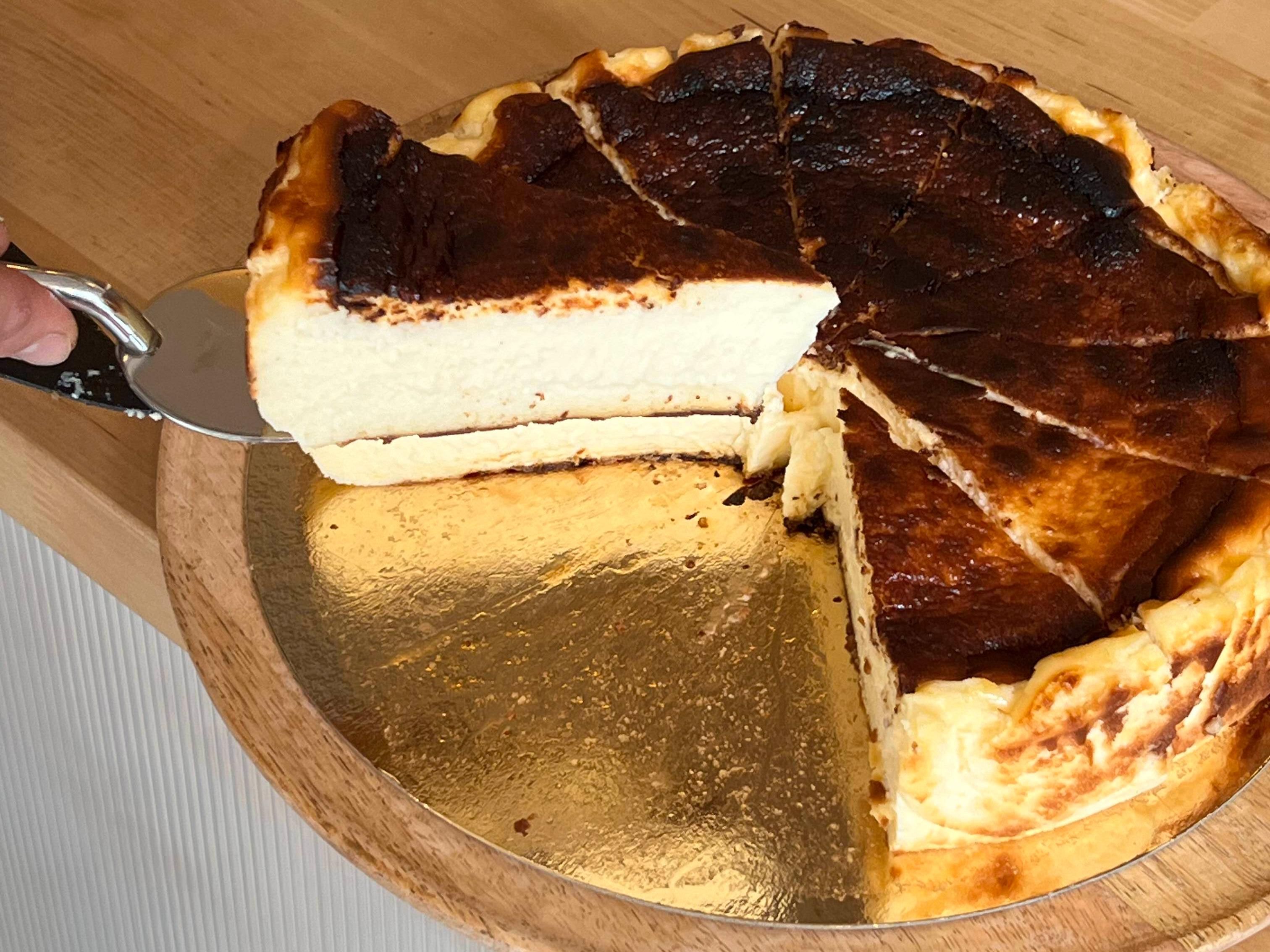 Baskisk ostekake – kremet og fyldig | Oppskrift